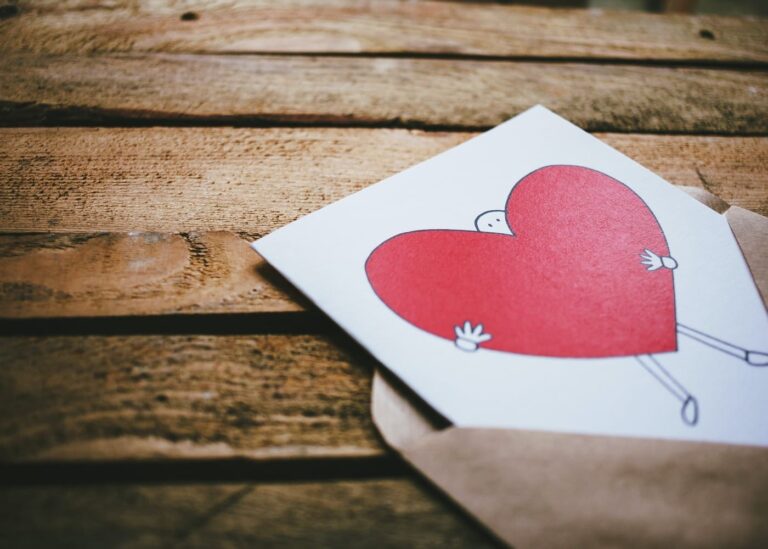 16 messages pour accompagner une carte de Saint Valentin