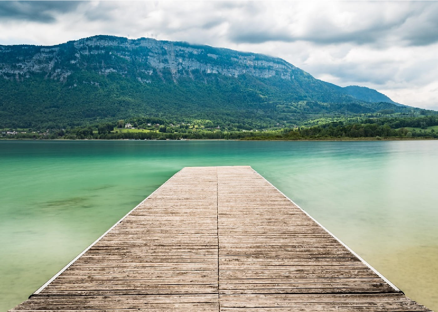 Top 10 des plus beaux lacs de France où se baigner