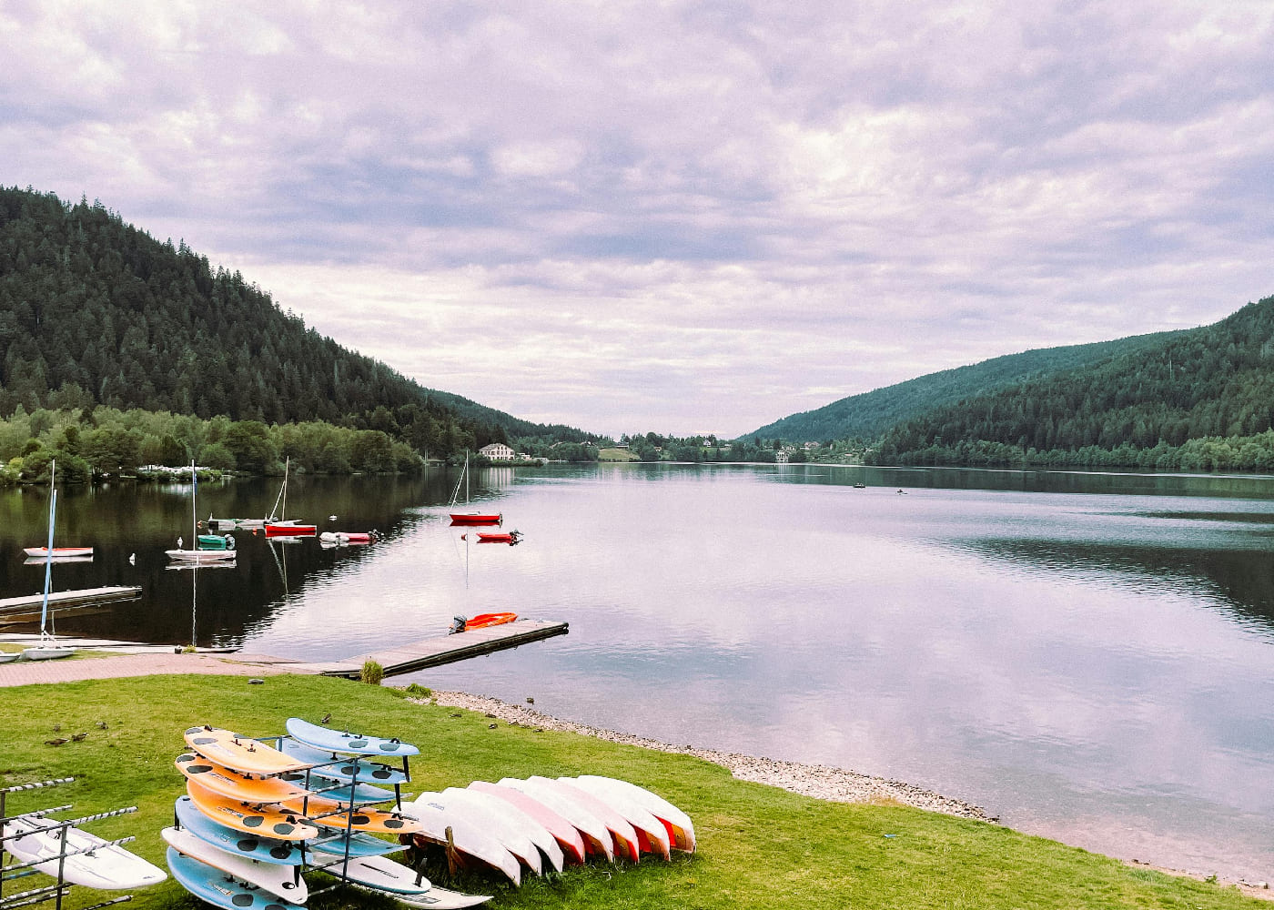 Top 10 des plus beaux lacs de France où se baigner